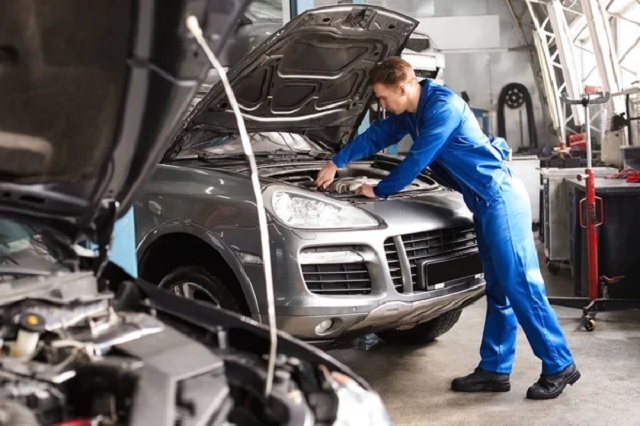 Mecánico/a para Empresa Automotriz - Con o sin Experiencia - Revista Empleo